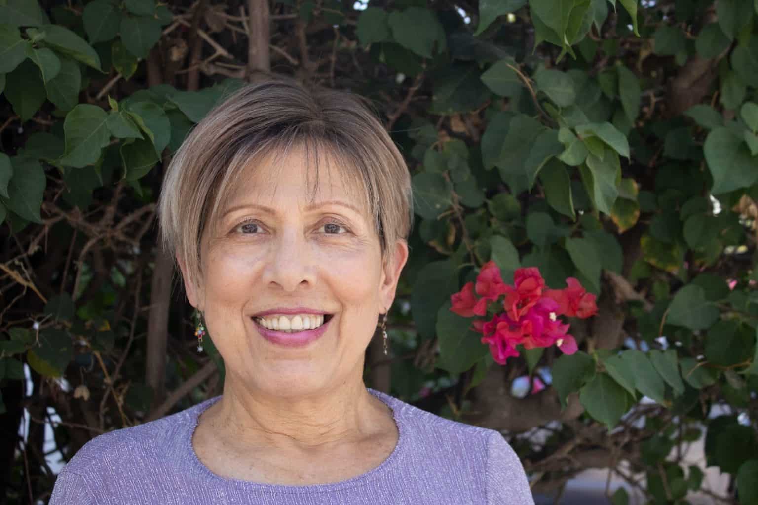 סוזן שולמית גל - מחברת הספר- סביבה לימודית מהפרעה להבראה